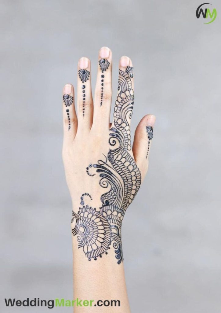 250+ Easy and Simple Mehndi Designs | WeddingMarker